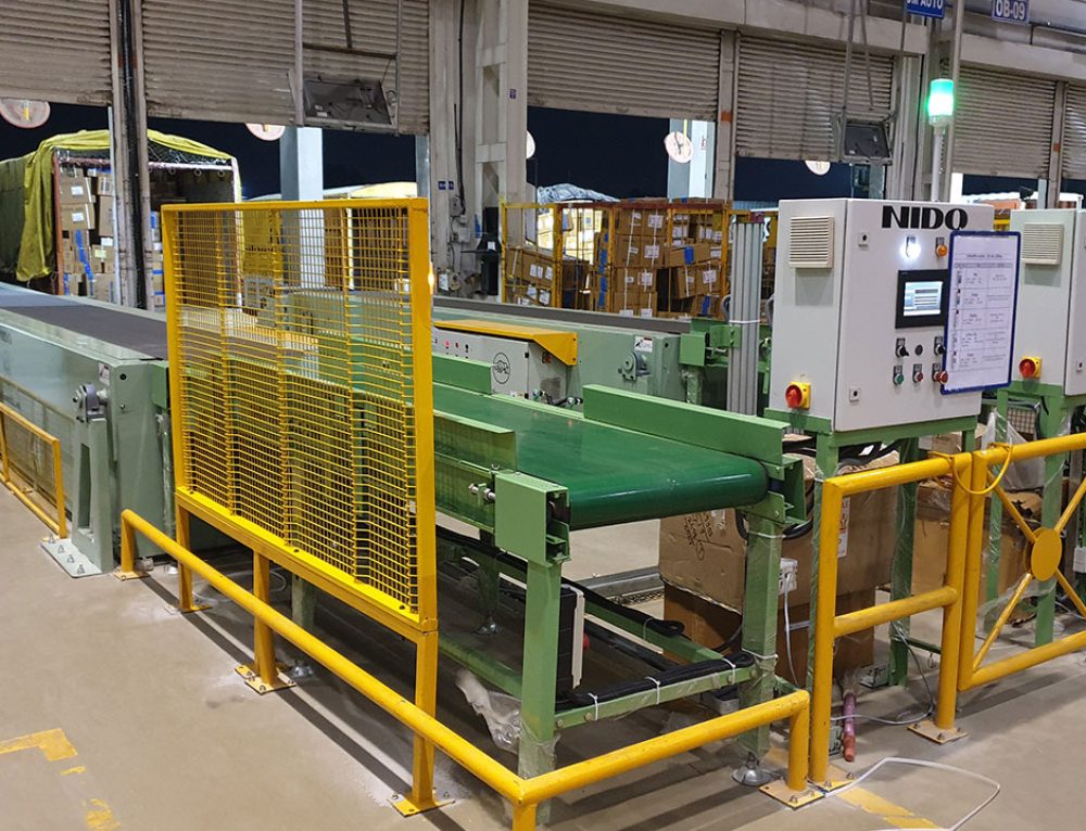 Mobile Telescopic Belt Conveyor With Motorized Movement - Nido Automation