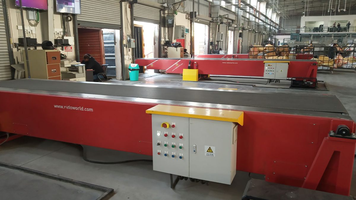 Telescopic Belt Conveyor - Nido Automation