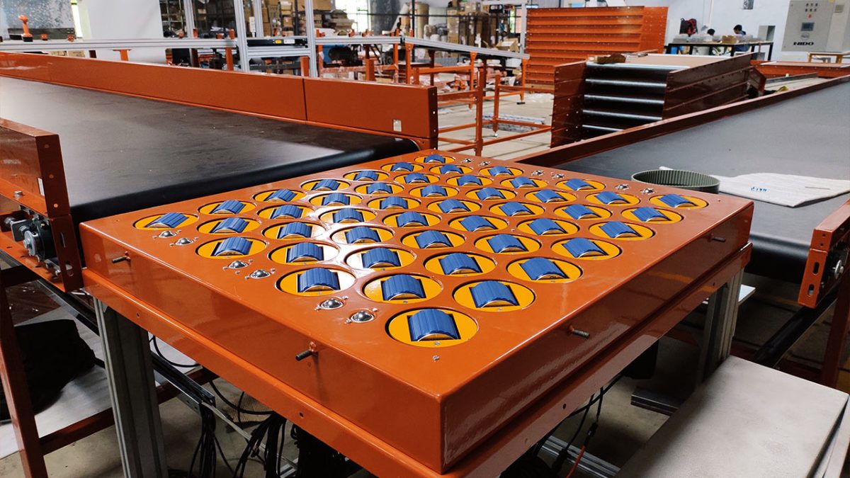 REGULUS Telescopic Belt Conveyor - Nido Automation