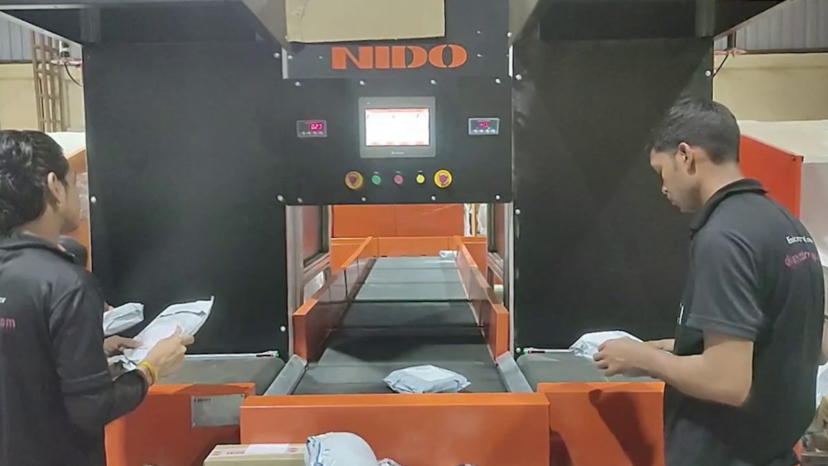 Dual Induct Belt Carriage Sorter with Dimensioning, Weighing & Scanning ...