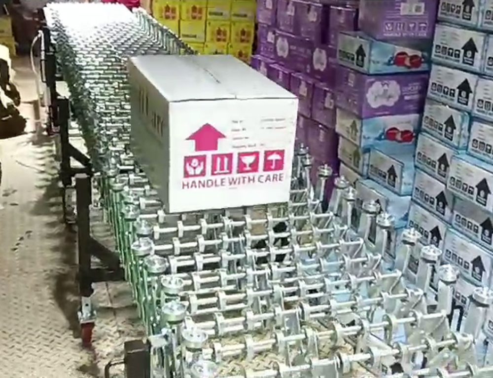 Truck Loading and Unloading Conveyor - Nido Automation